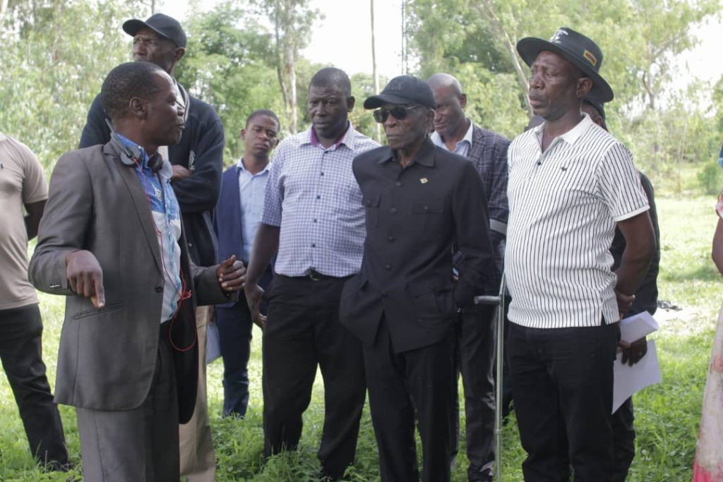 Early Christmas Cheer for the Elderly as Minister Tavengwa Donates to ...